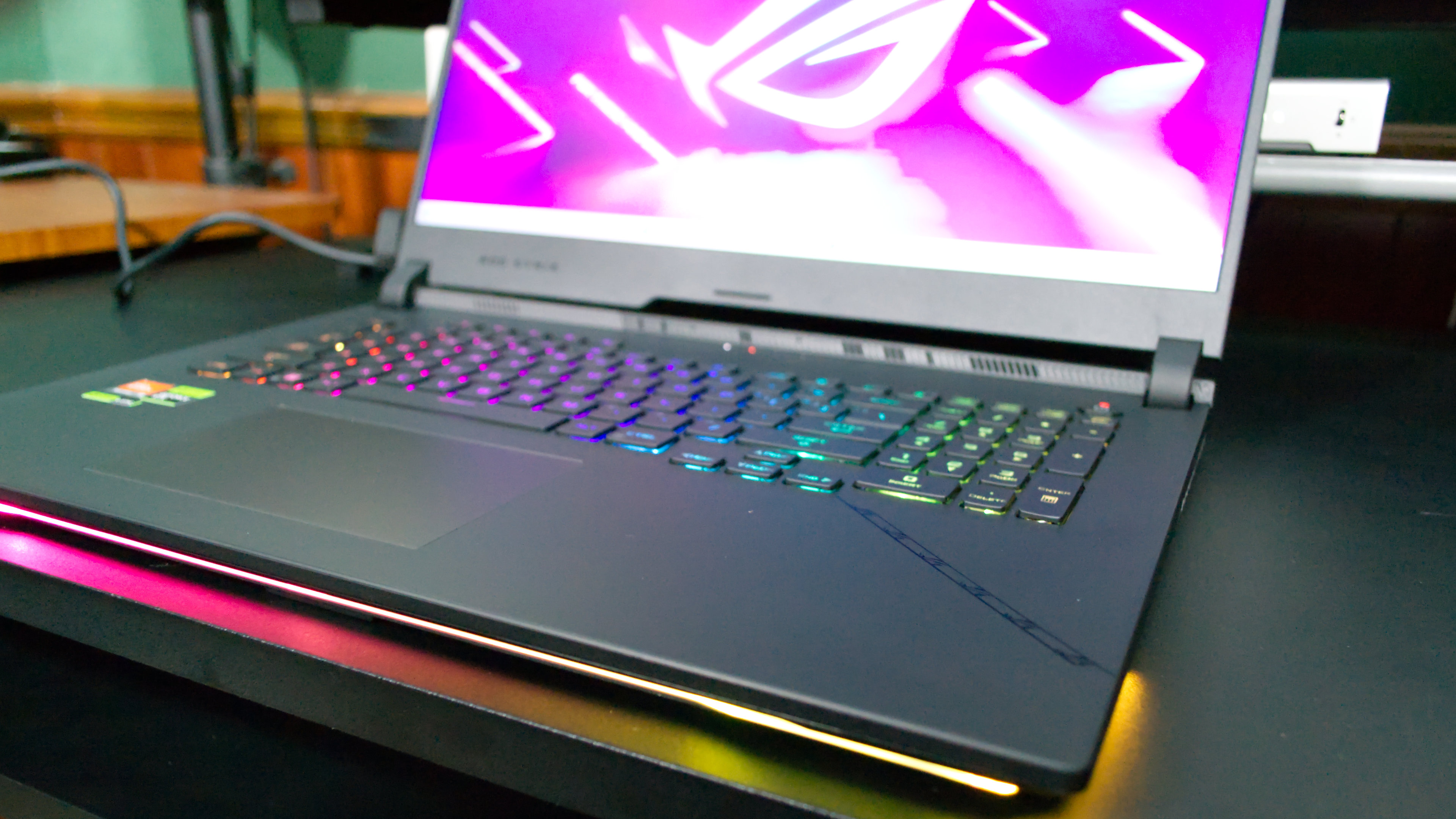 Asus ROG Strix SCAR 17 (2023) Review | Flipboard